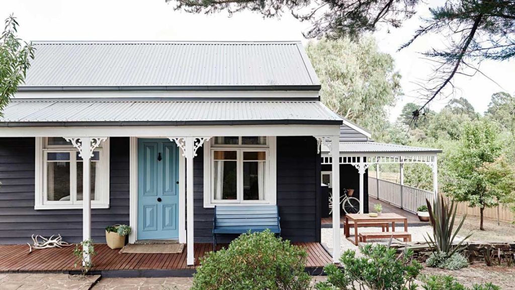 Exterior House Colours: 5 Tips To Get It Right | Undercover Architect